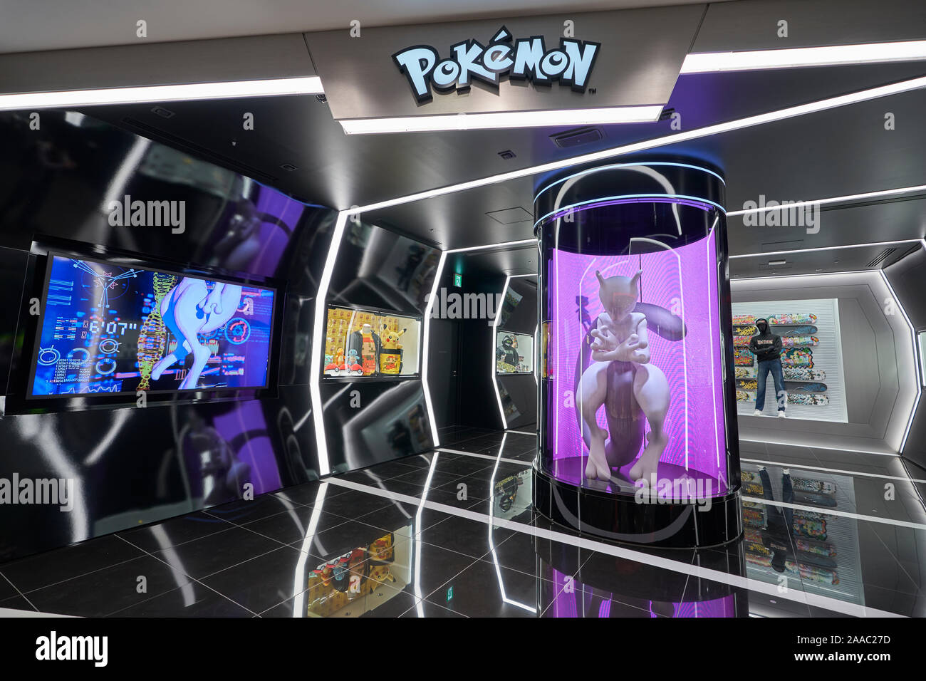 Pokemon center tokyo japan -Fotos und -Bildmaterial in hoher Auflösung ...