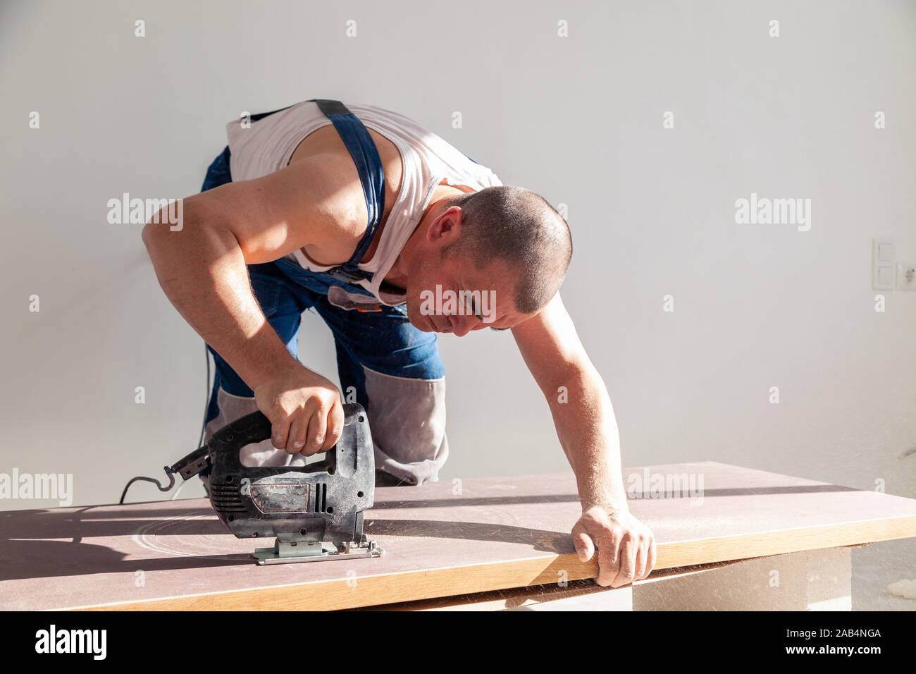 Closeup hand der Tischler, Schreiner mit professionellen ...