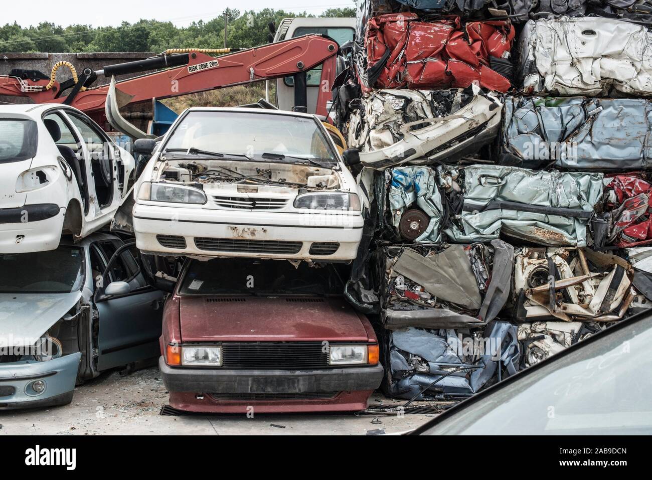Alte Schrottautos Stockfotos und -bilder Kaufen - Alamy