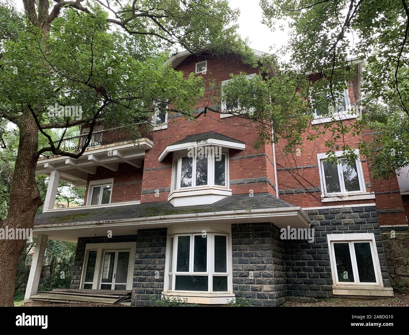 Louis cha leung yung -Fotos und -Bildmaterial in hoher Auflösung – Alamy