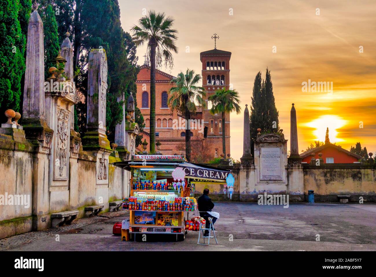 Essen Lkw in der Piazza dei Cavalieri di Malta, Rom, Italien ...