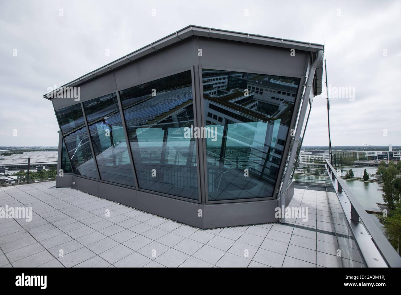 Flughafen münchen riem -Fotos und -Bildmaterial in hoher Auflösung – Alamy