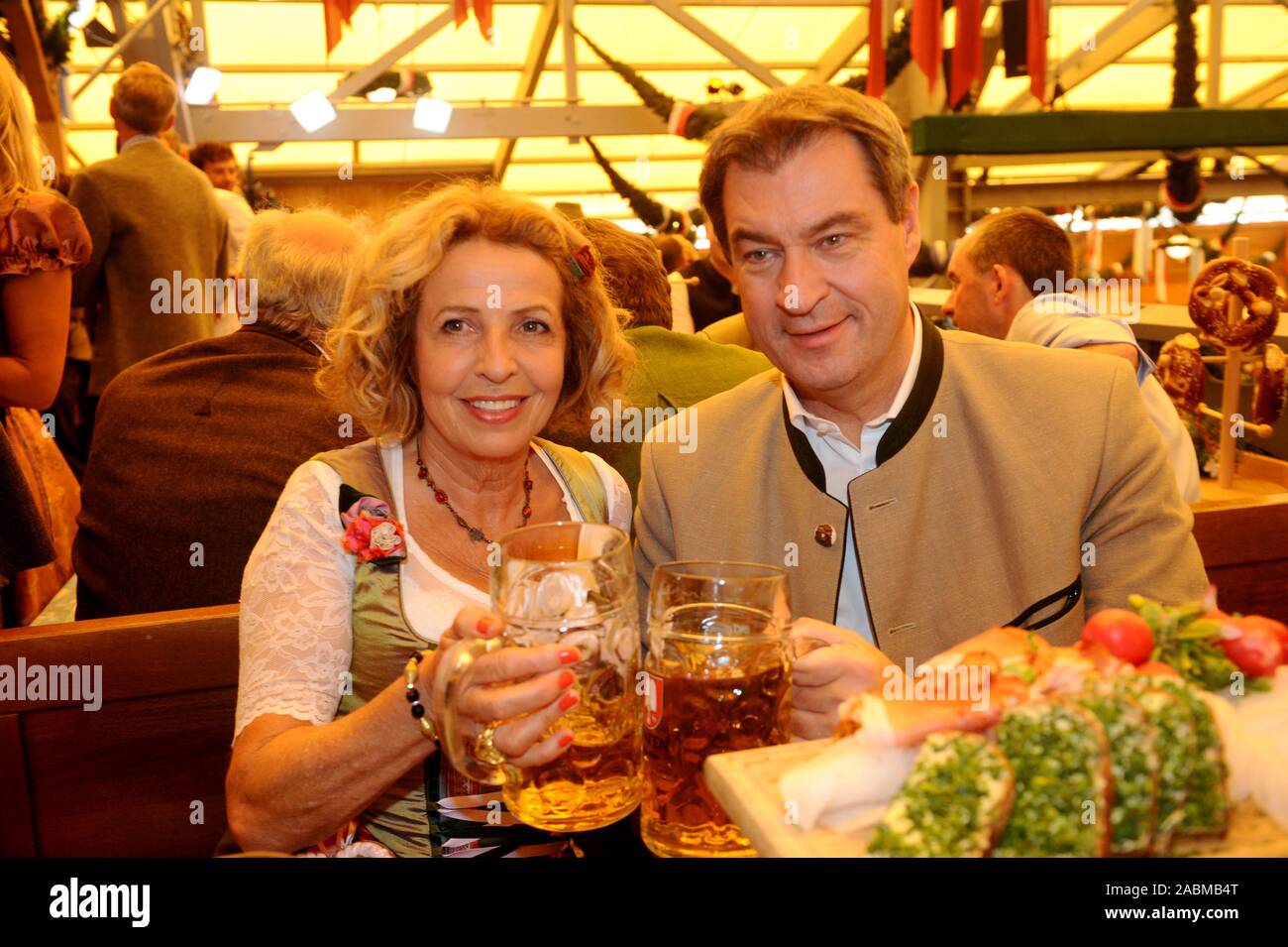 Michaela may -Fotos und -Bildmaterial in hoher Auflösung – Alamy