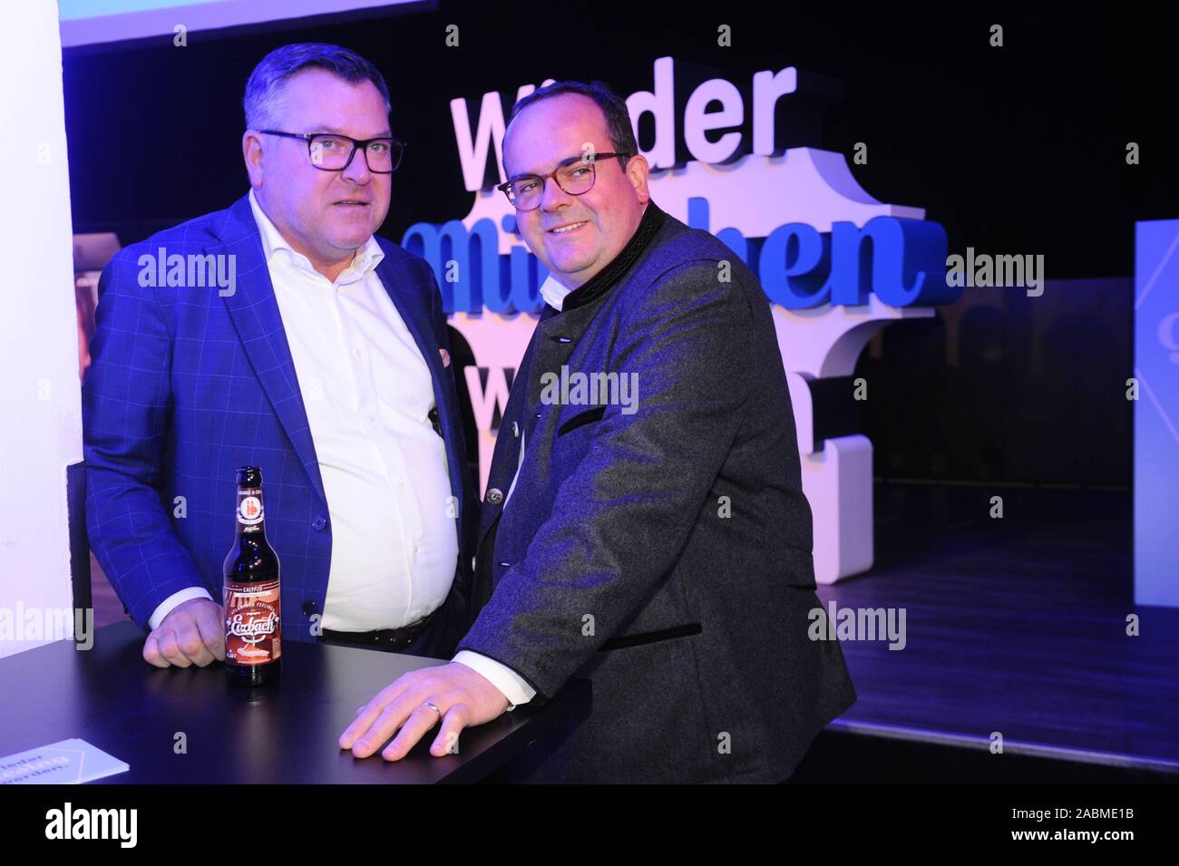 Josef Schmid (links), Mitglied des Landtags, und Clemens Baumgartner ...