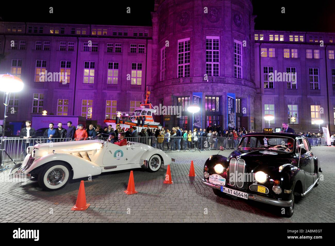 Oldtimer museen -Fotos und -Bildmaterial in hoher Auflösung – Alamy