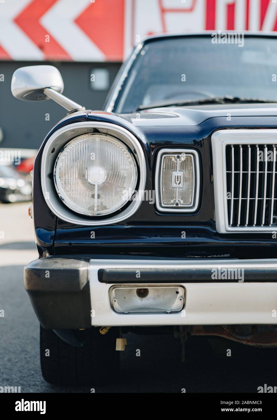 Toyota Corona Stockfotos und -bilder Kaufen - Alamy