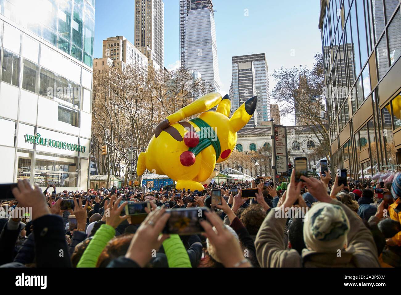 Pikachu parade -Fotos und -Bildmaterial in hoher Auflösung – Alamy