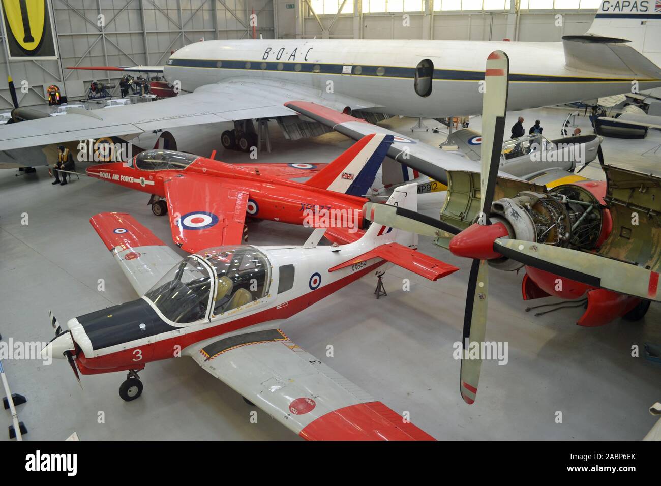 Raf hangar -Fotos und -Bildmaterial in hoher Auflösung – Alamy