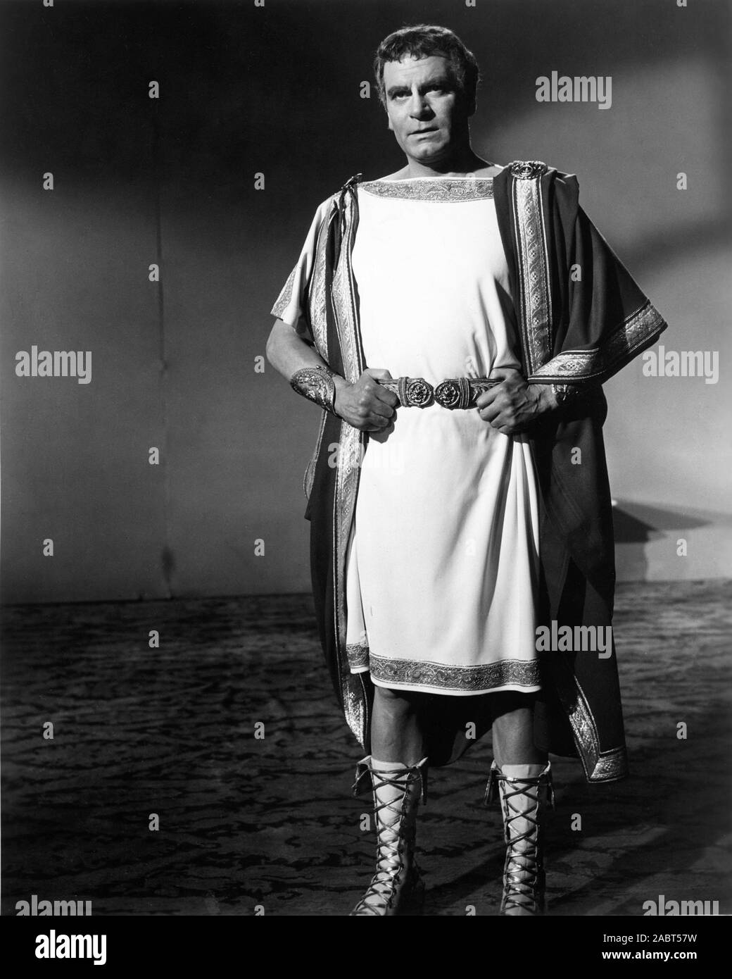 LAURENCE OLIVIER als Crassus in SPARTACUS 1960 Regisseur STANLEY ...