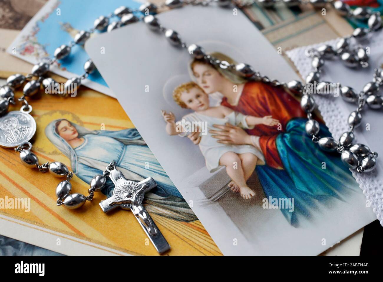 Eglise sainte marie du rosaire -Fotos und -Bildmaterial in hoher Auflösung – Alamy