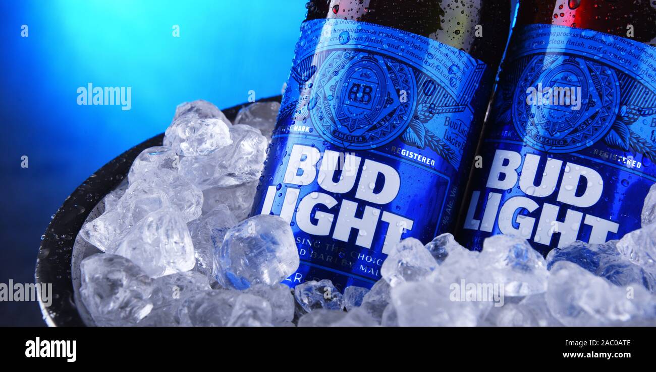 Produced budweiser -Fotos und -Bildmaterial in hoher Auflösung – Alamy