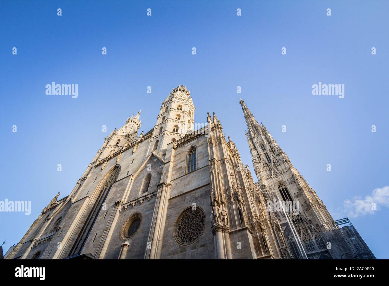 Domkirche St. Stephansdom in Wien, Österreich. Am Stephansplatz ...