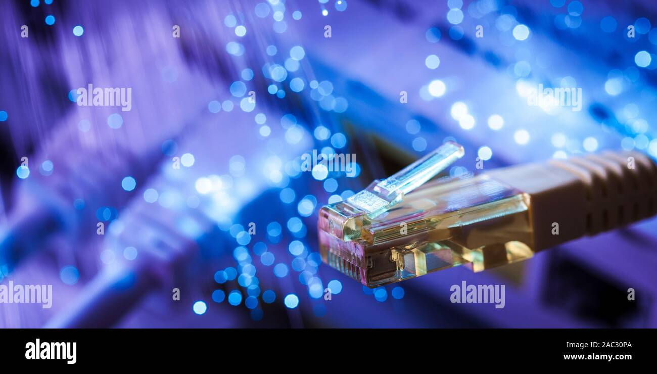Optic fibre -Fotos und -Bildmaterial in hoher Auflösung – Alamy
