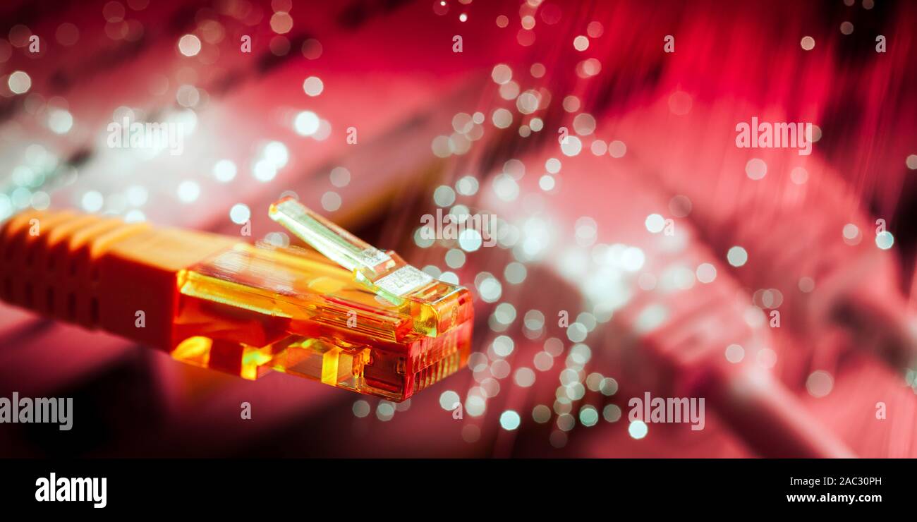 Optic fibre -Fotos und -Bildmaterial in hoher Auflösung – Alamy