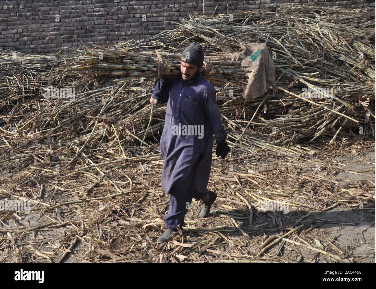 Peshawar, Pakistan. 30 Nov, 2019. Blick auf die traditionelle süße los ...