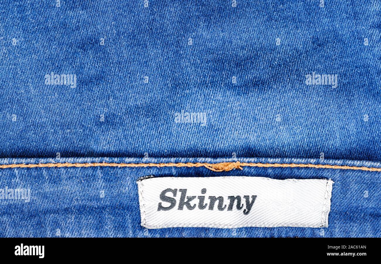 Skinny jean -Fotos und -Bildmaterial in hoher Auflösung – Alamy