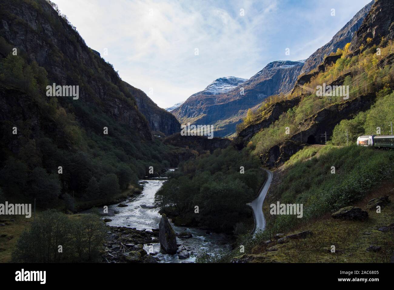 Flamsbana train -Fotos und -Bildmaterial in hoher Auflösung – Alamy