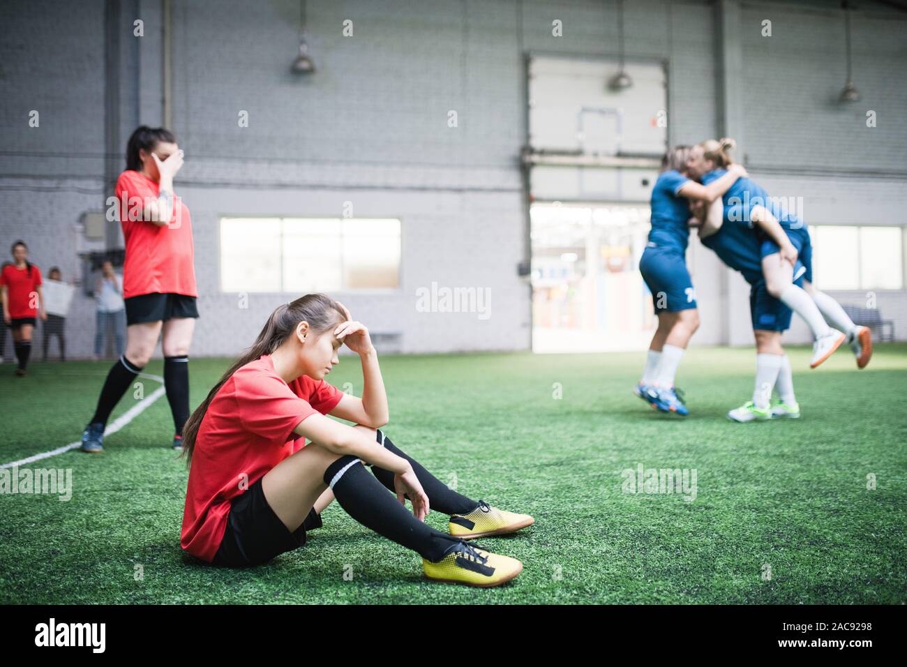 Ausruhen nach dem spiel -Fotos und -Bildmaterial in hoher Auflösung – Alamy