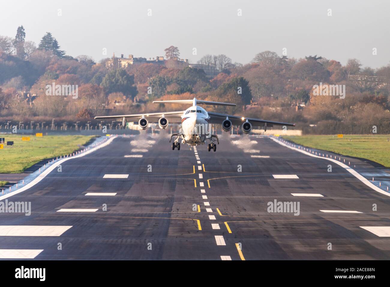 Vip lufttransport -Fotos und -Bildmaterial in hoher Auflösung – Alamy