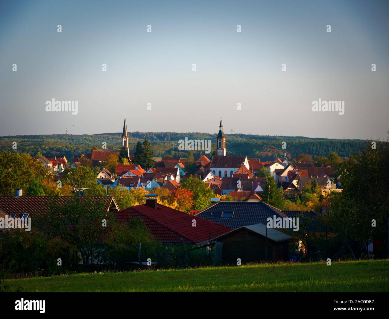 Aussicht stadt wald germany blick über -Fotos und -Bildmaterial in ...