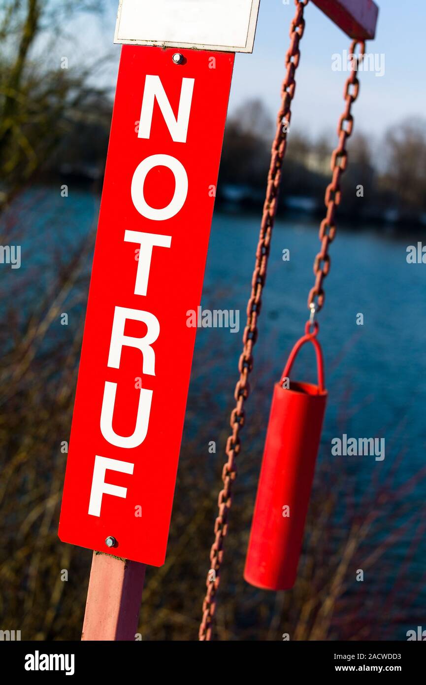 Notfall schriftzug -Fotos und -Bildmaterial in hoher Auflösung – Alamy