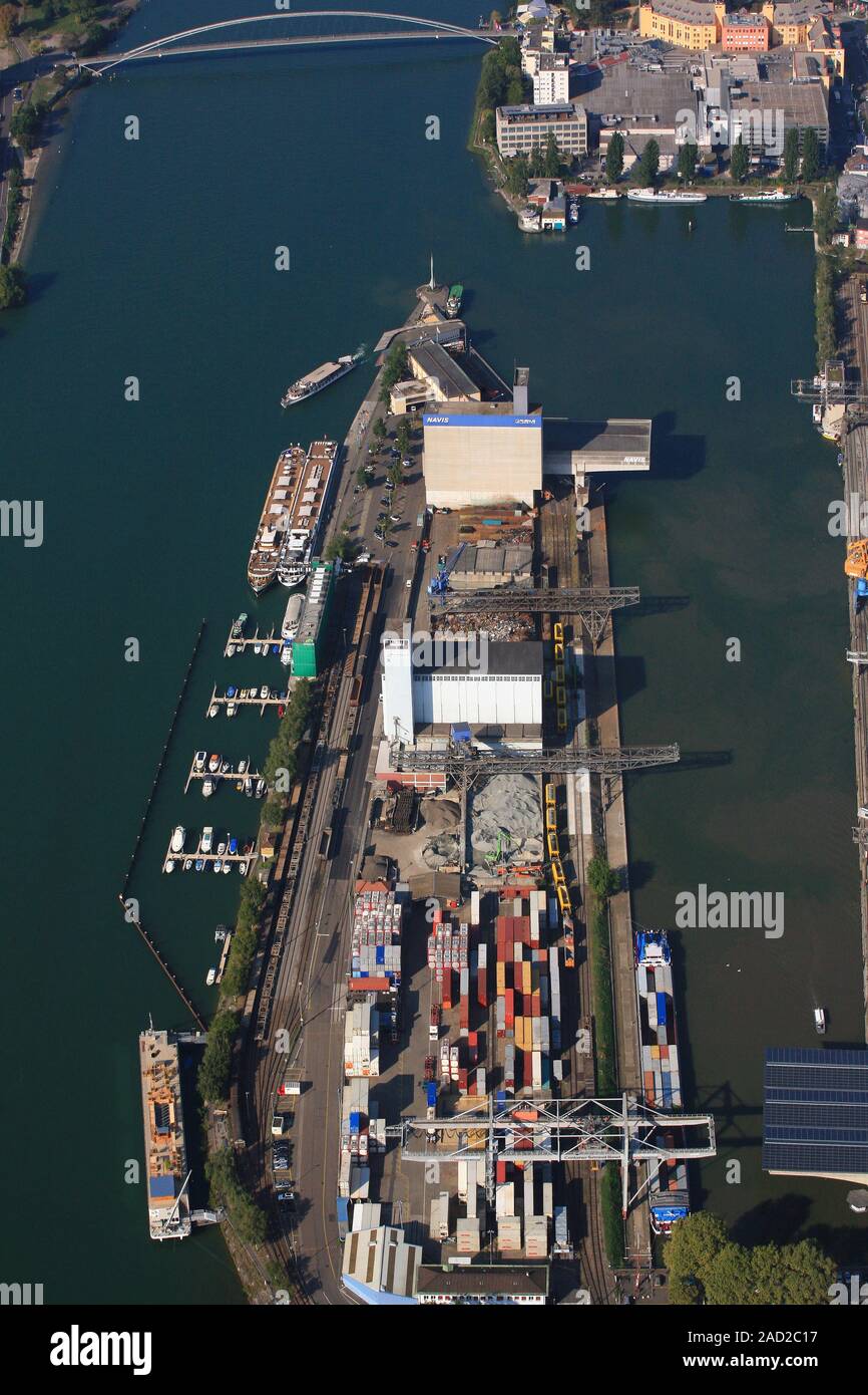 Rhein basel hafen -Fotos und -Bildmaterial in hoher Auflösung – Alamy