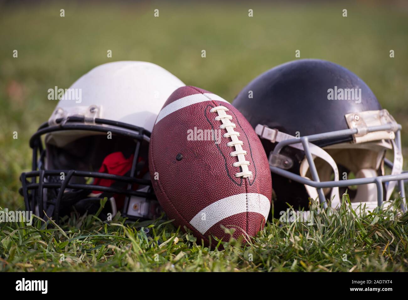 Football helme -Fotos und -Bildmaterial in hoher Auflösung – Alamy
