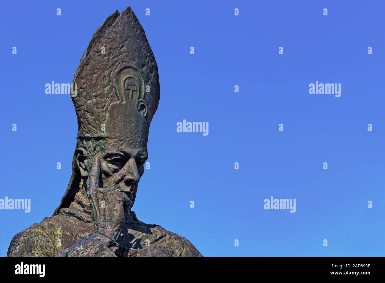 Stefan wyszynski statue -Fotos und -Bildmaterial in hoher Auflösung – Alamy