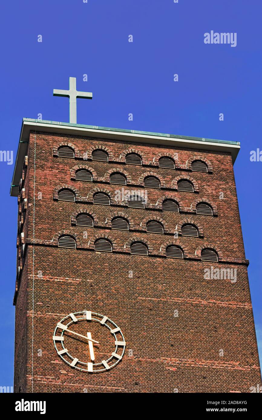 Heiliges herz von jesus gemeinde -Fotos und -Bildmaterial in hoher Auflösung – Alamy