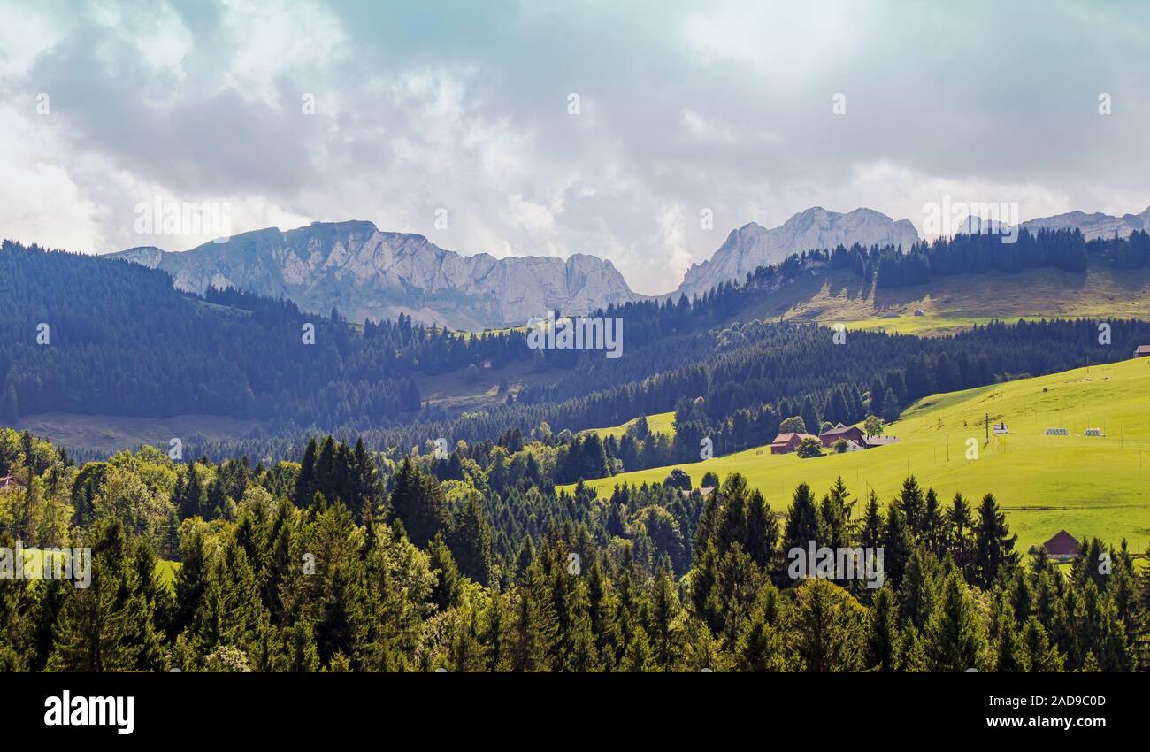 Appenzeller alpen -Fotos und -Bildmaterial in hoher Auflösung – Alamy