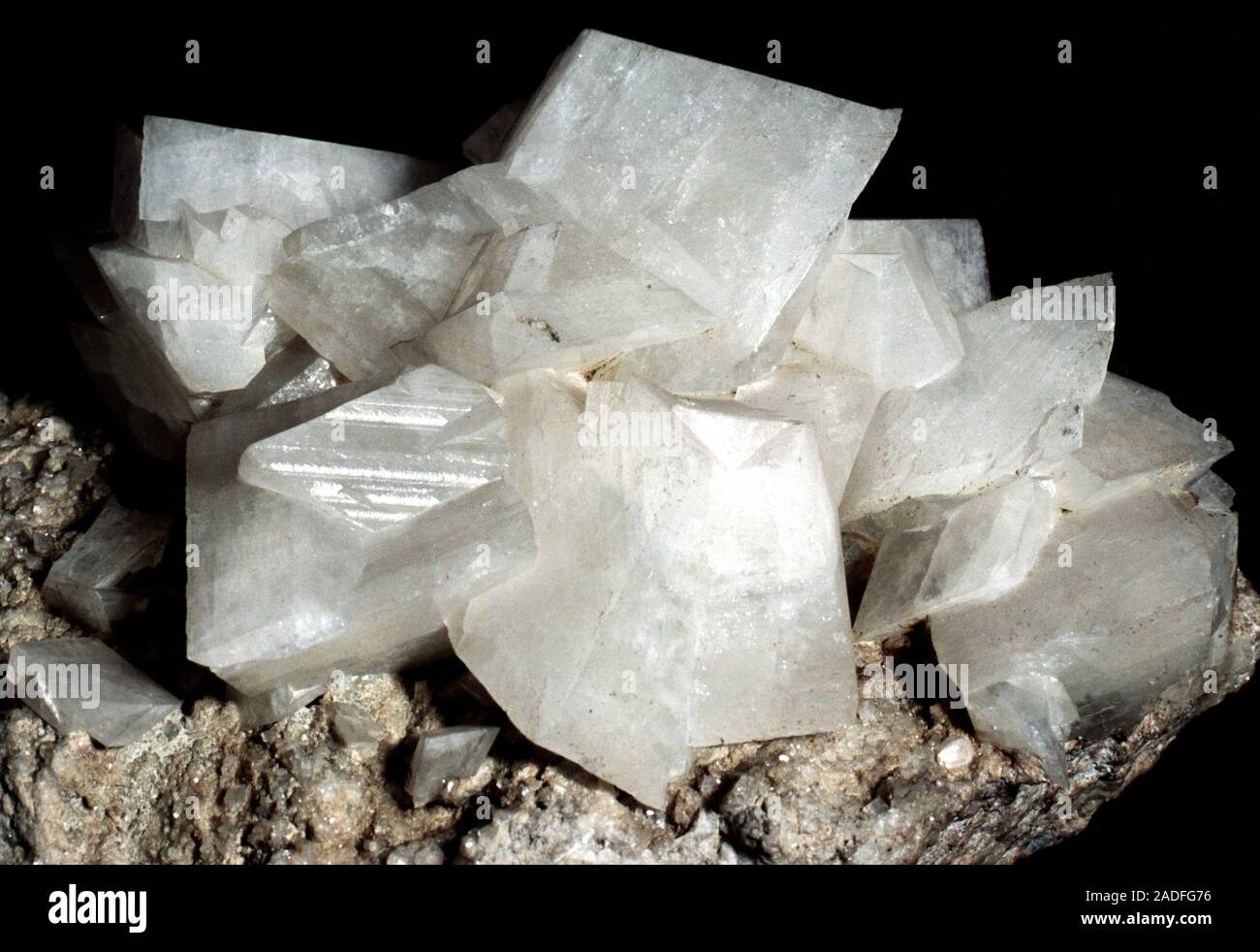 Orthoklas sind miteinander Mineral. Orthoklas sind miteinander, auch ...