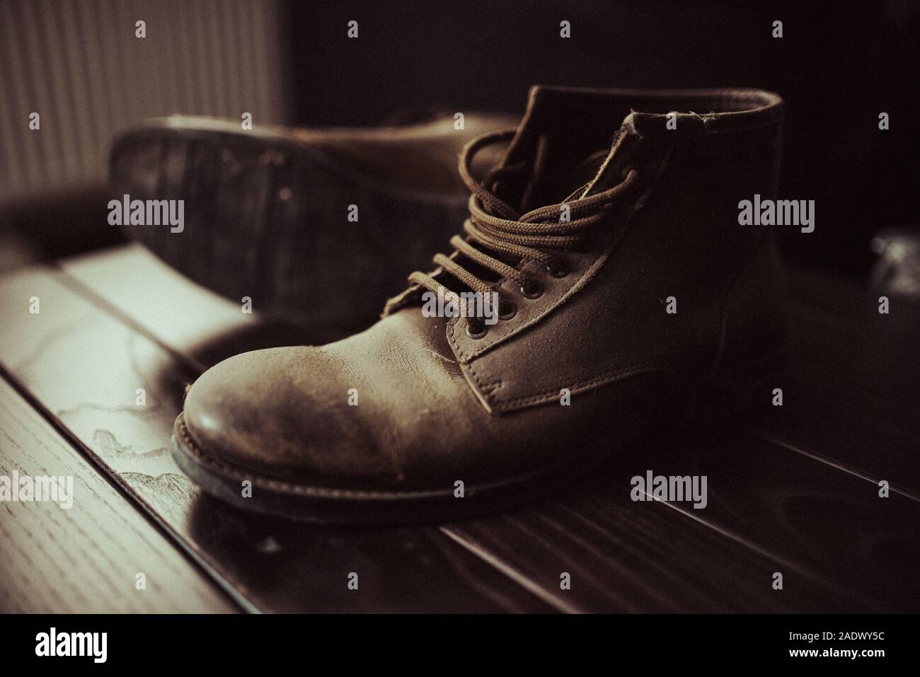 Schmutzig staubig -Fotos und -Bildmaterial in hoher Auflösung – Alamy