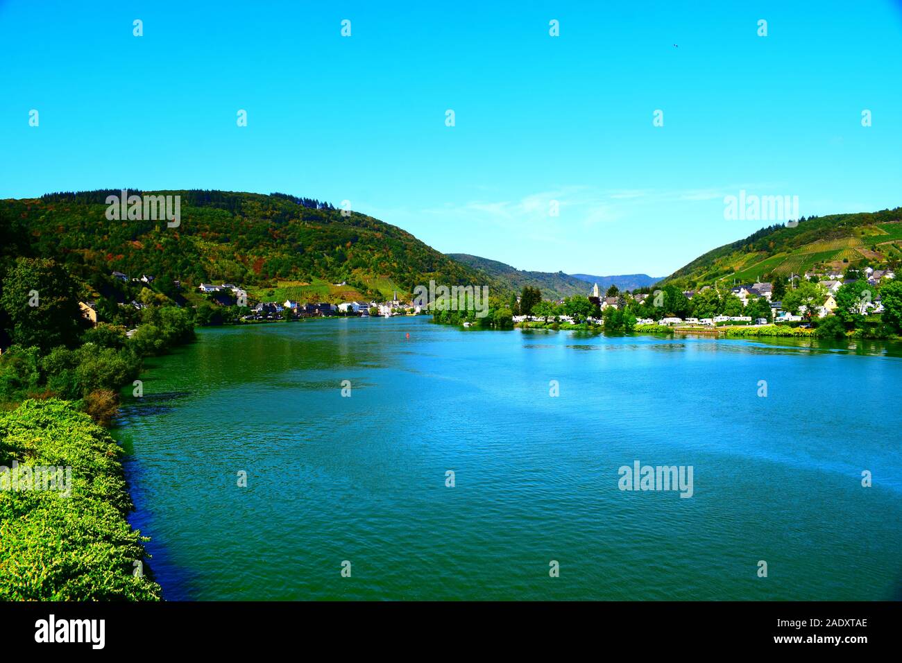 Bullay an der mosel -Fotos und -Bildmaterial in hoher Auflösung – Alamy