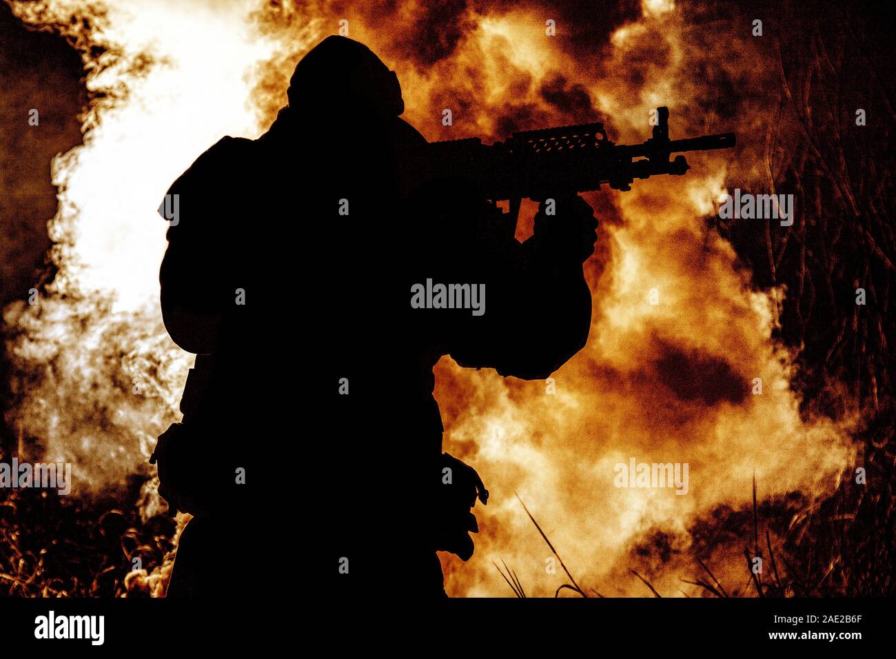 Brennendes schlachtfeld -Fotos und -Bildmaterial in hoher Auflösung – Alamy