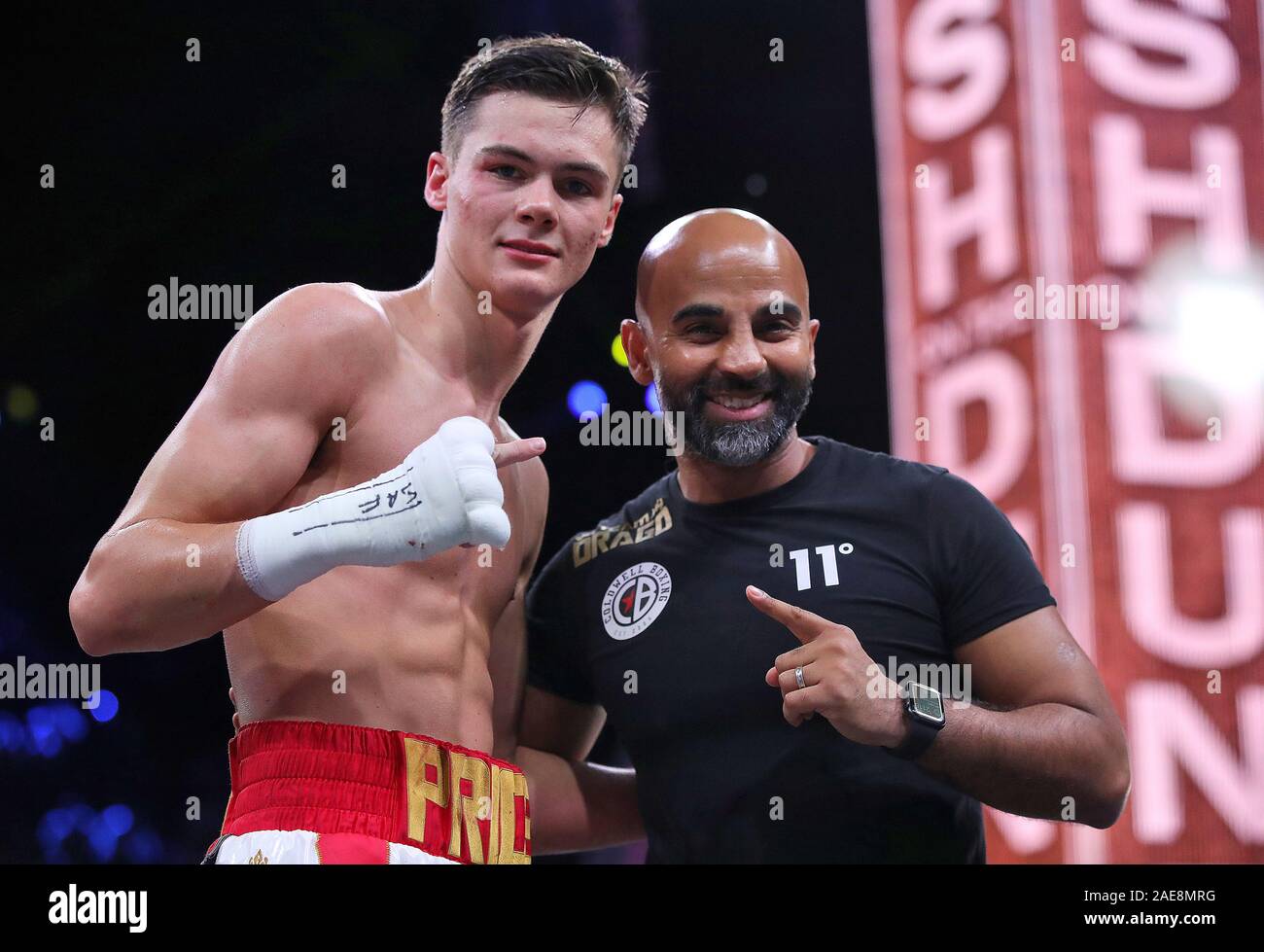 Trainer dave coldwell -Fotos und -Bildmaterial in hoher Auflösung – Alamy