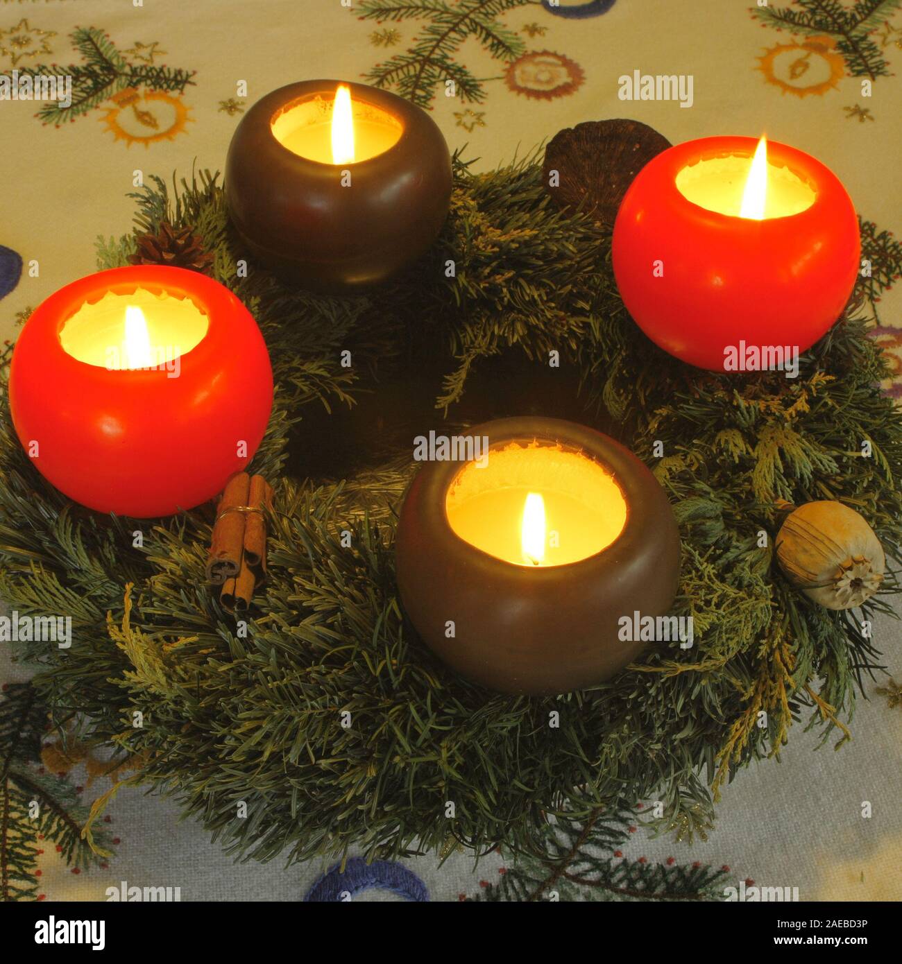 Sinnbild fur 1 bis 4 advent -Fotos und -Bildmaterial in hoher Auflösung ...
