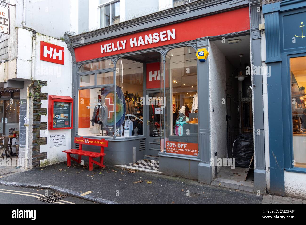 Salcombe high street devon -Fotos und -Bildmaterial in hoher Auflösung ...