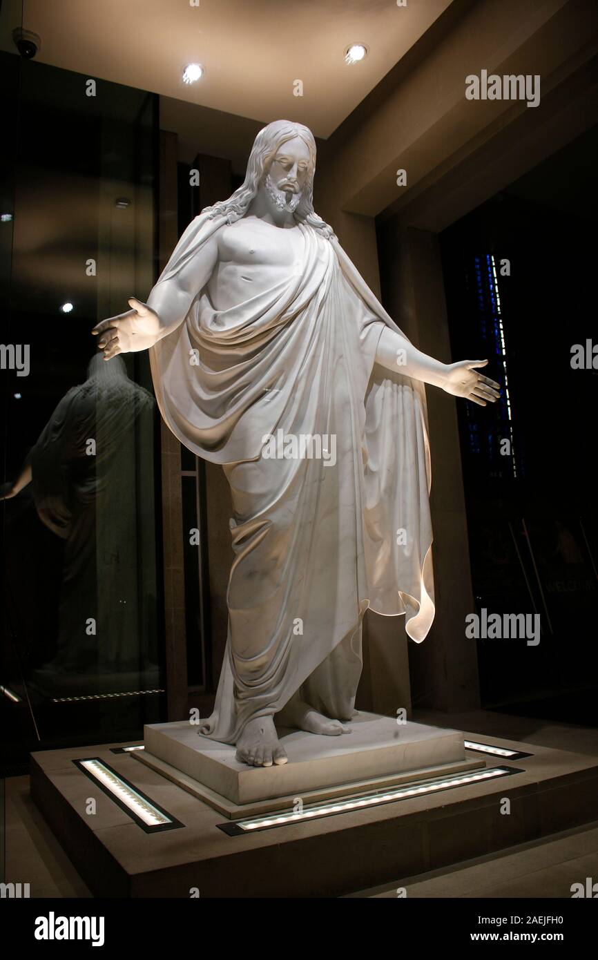 Jesus christus statue -Fotos und -Bildmaterial in hoher Auflösung – Alamy
