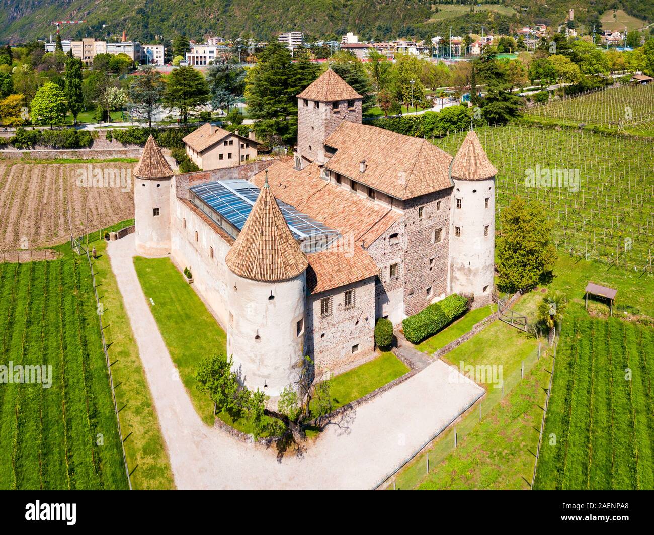 Maretsch Schloss oder Castel Mareccio ist eine mittelalterliche Festung ...