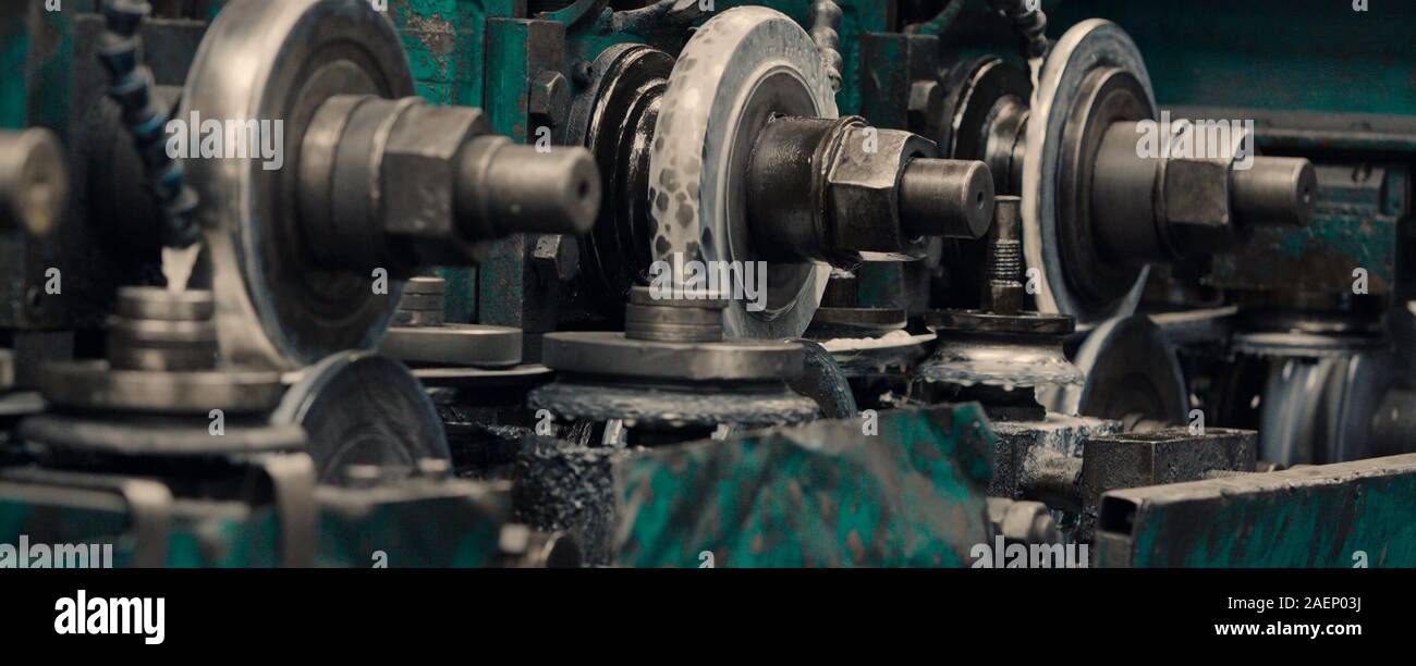 Industrielle Stahlrolle Spule für Metall Profil bildende Maschine in ...