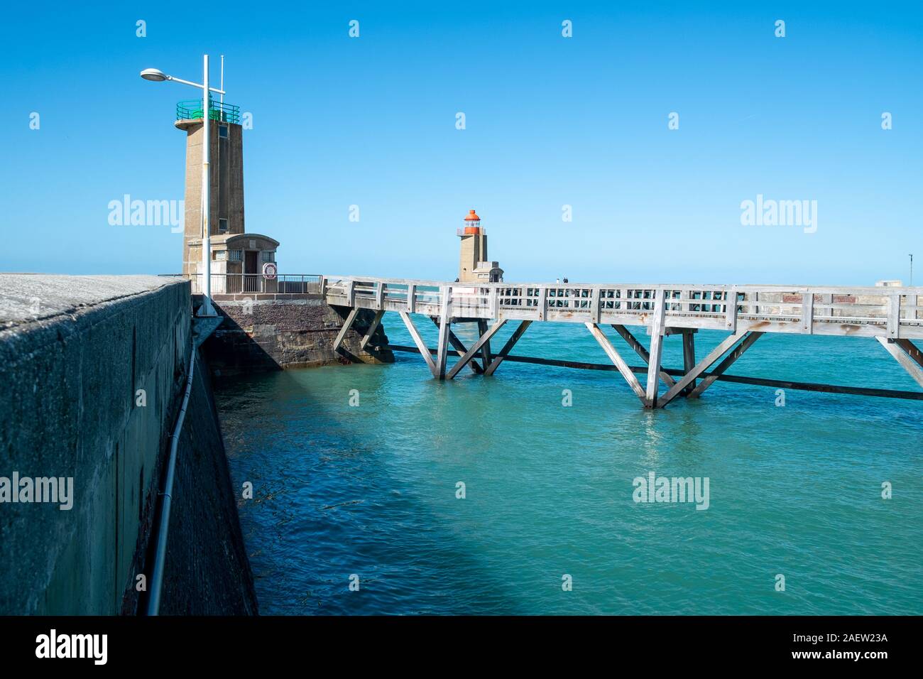 La cte dalbtre -Fotos und -Bildmaterial in hoher Auflösung – Alamy La cte dalbtre -Fotos und -Bildmaterial in hoher Auflösung – Alamy
