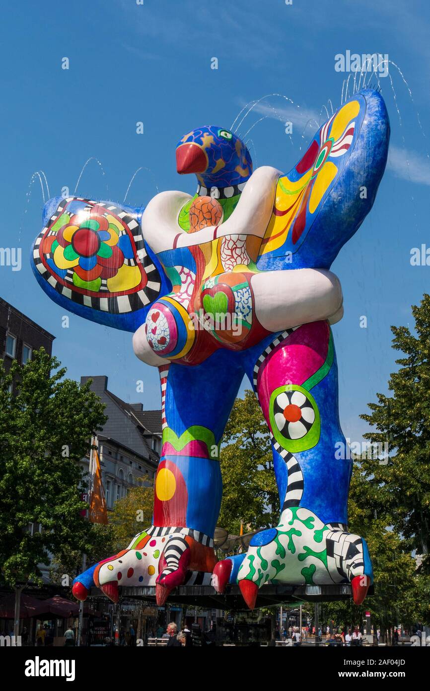 Skulptur Niki De Saint Phalle