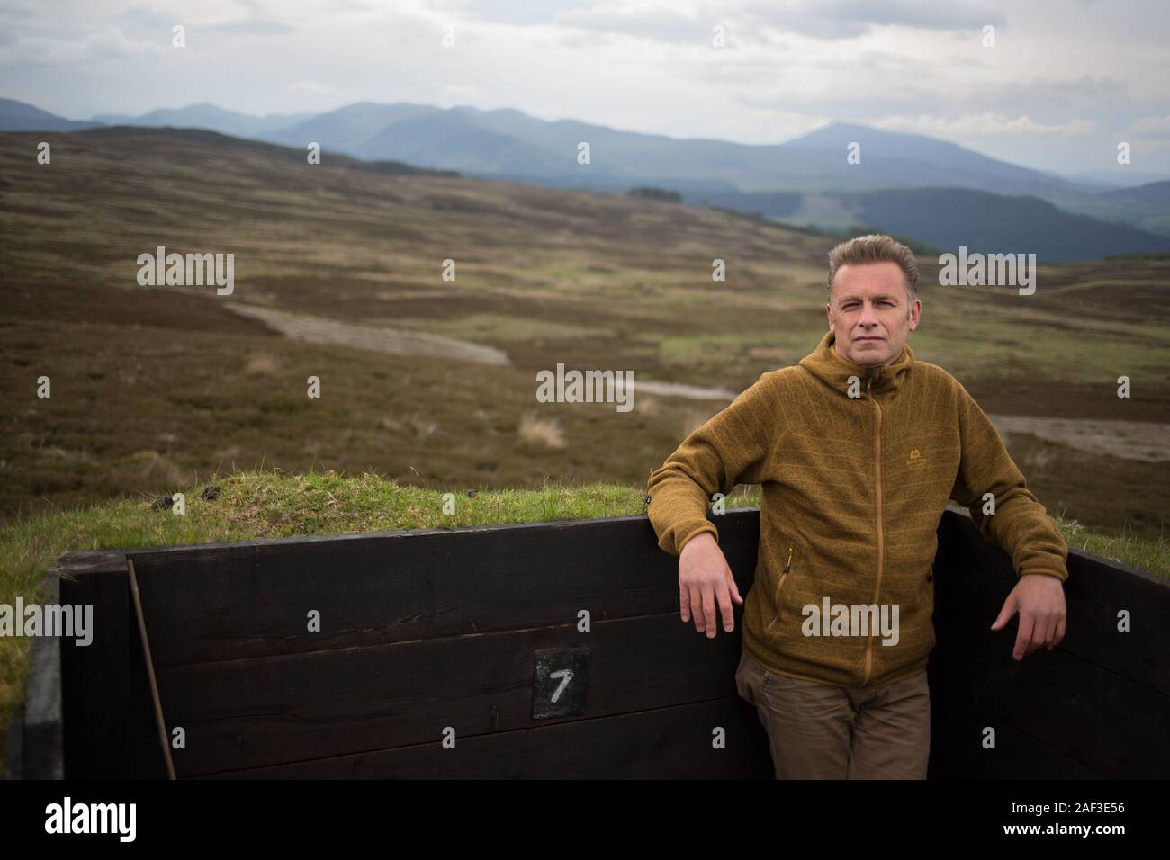 Englisch moderator -Fotos und -Bildmaterial in hoher Auflösung – Alamy