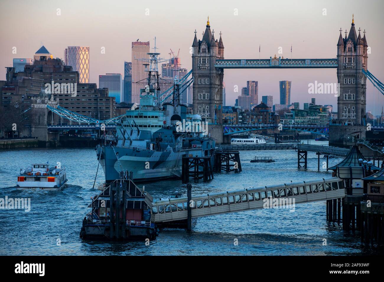 Hms Belfast Museum Stockfotos und -bilder Kaufen - Alamy