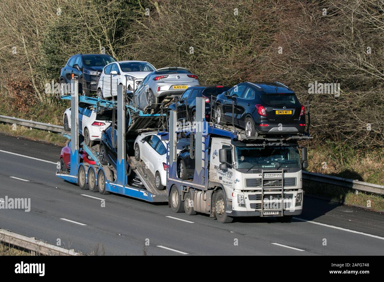 Autotransport anhänger -Fotos und -Bildmaterial in hoher Auflösung – Alamy