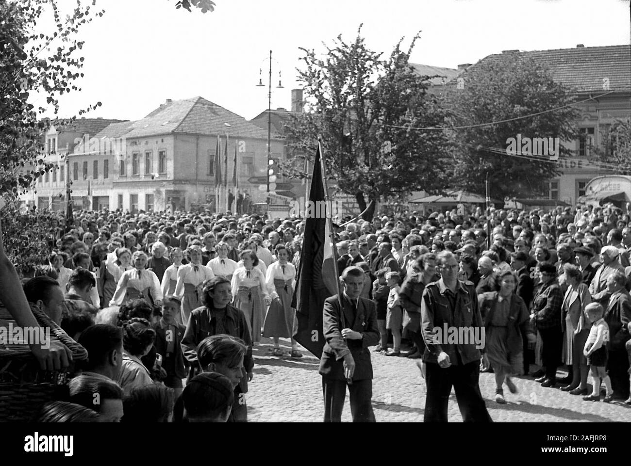 Fdj jugend -Fotos und -Bildmaterial in hoher Auflösung – Alamy