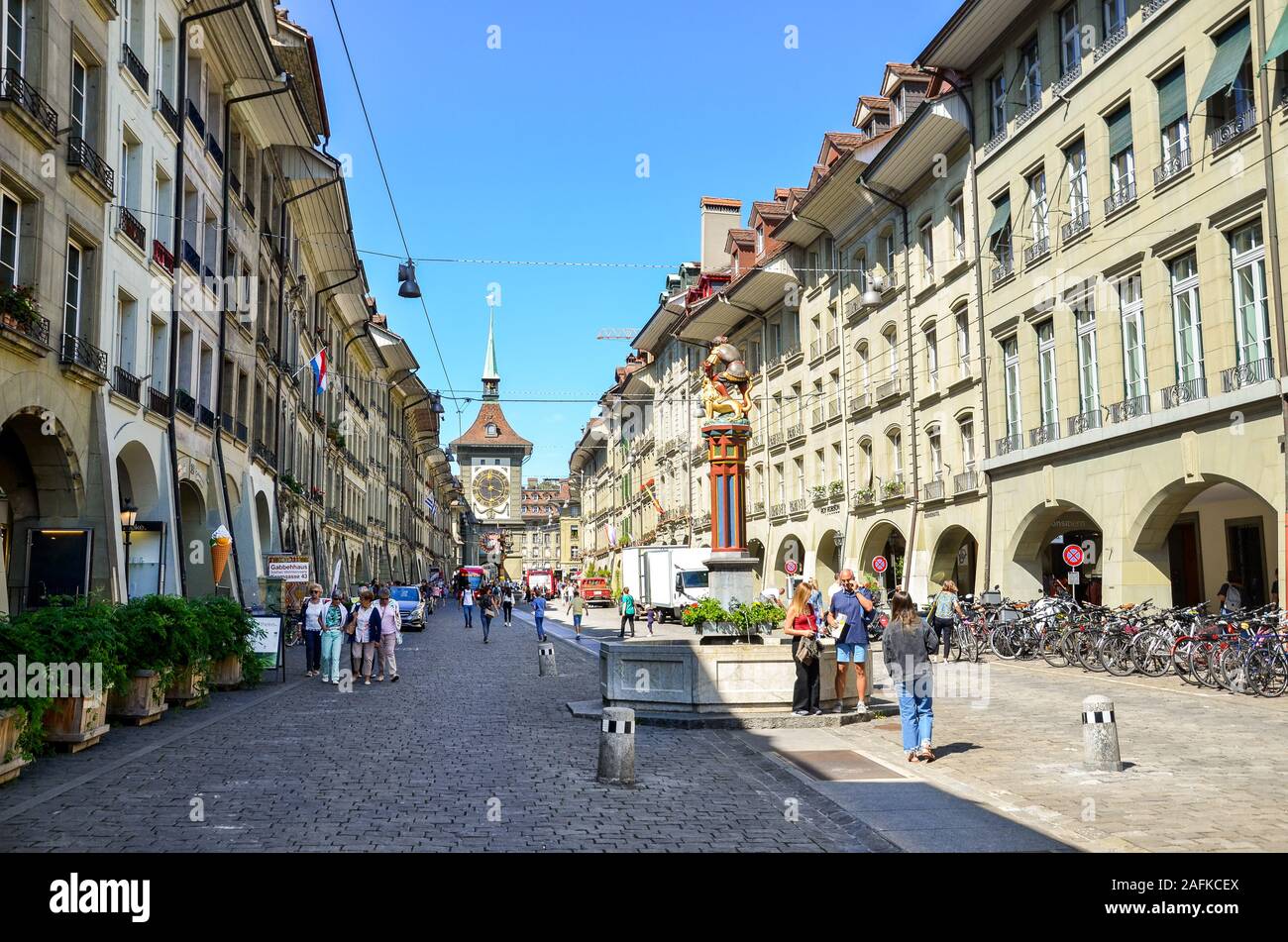 Schweiz bern innenstadt menschen -Fotos und -Bildmaterial in hoher ...