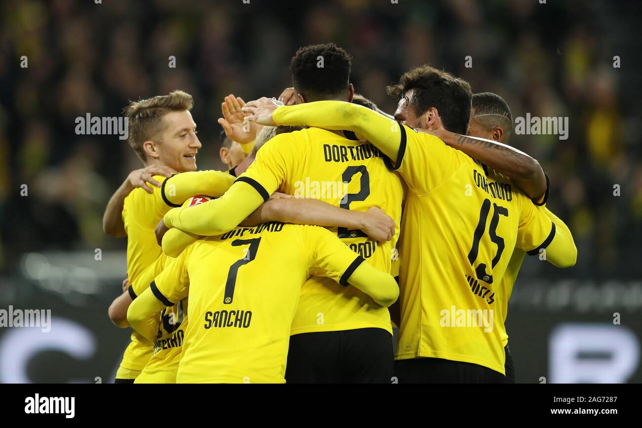 Firo: 17.12.2019 Fußball, 2019/2020 1. Bundesliga: BVB Borussia Dortmund - RB Leipzig 3:3 Jubel ...