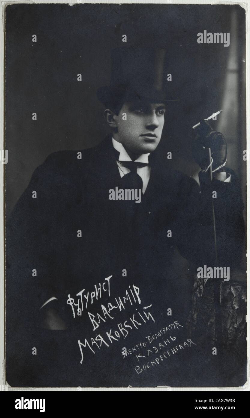 Dichter vladimir mayakovsky -Fotos und -Bildmaterial in hoher Auflösung ...