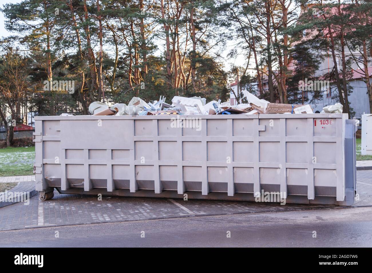 Recycling bauschutt lkw -Fotos und -Bildmaterial in hoher Auflösung – Alamy